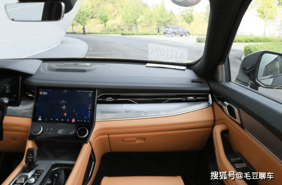 纯电续航190km，领克09EM-P远航版，价格打8折你会买单吗？_搜狐汽车_搜狐网