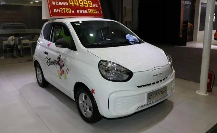 荣威2月销量：RX5走低，科莱威低至16台，荣威i5来救场？_搜狐汽车_搜狐网