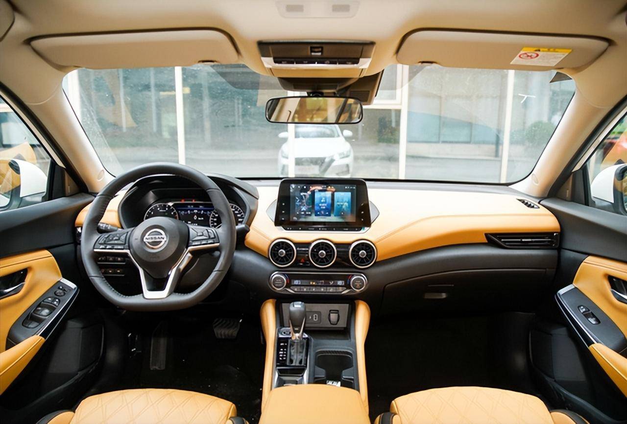 自主PK合资，奔腾B70日产轩逸谁更优秀？_搜狐汽车_搜狐网