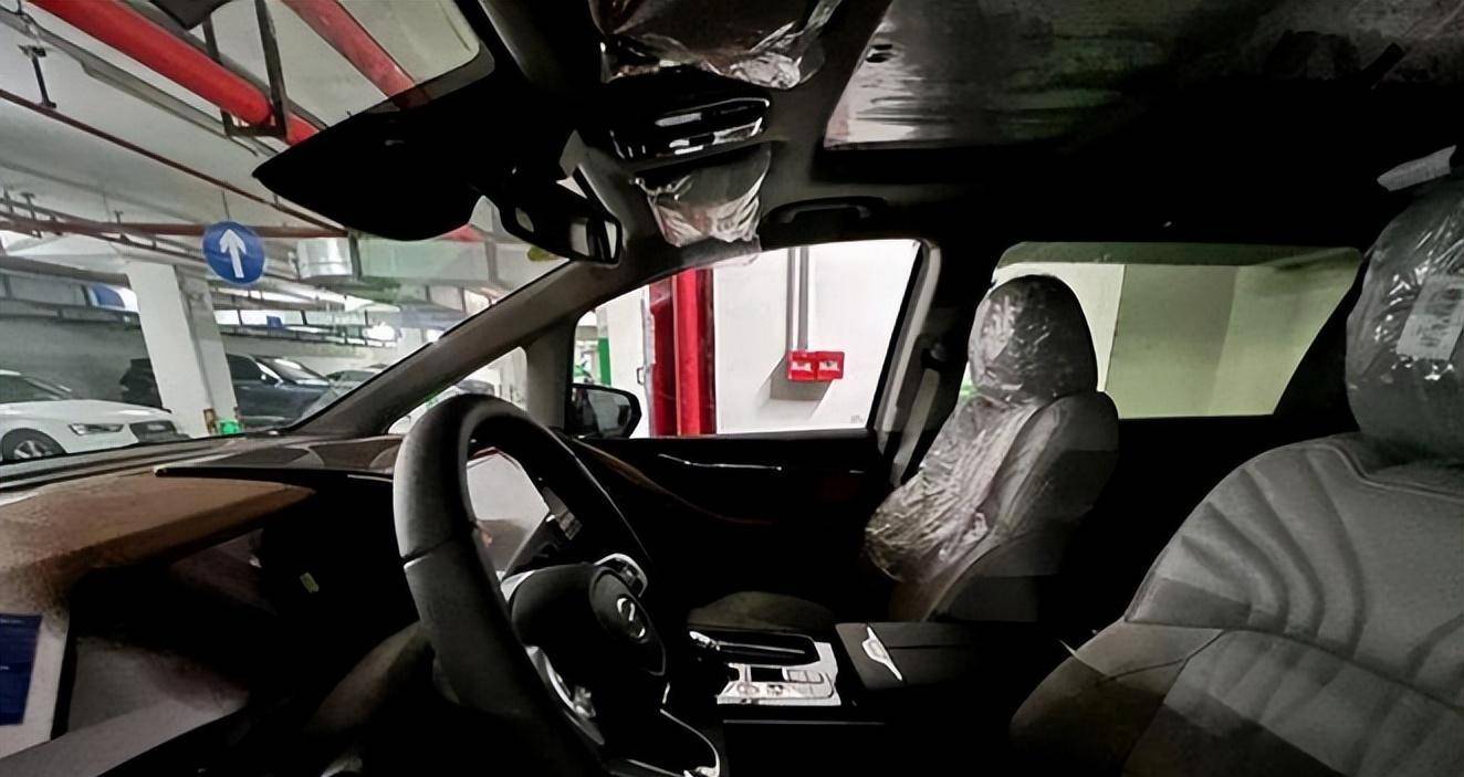 广汽传祺M9曝光，造型霸气，配2.0T插混，油耗6升，对标腾势D9_搜狐汽车_搜狐网