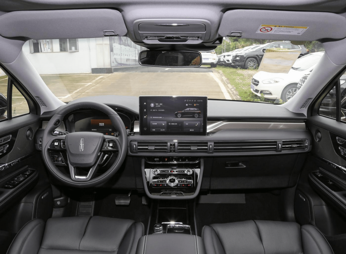 豪华品牌SUV该怎么选，25w左右哪一个更好_搜狐汽车_搜狐网