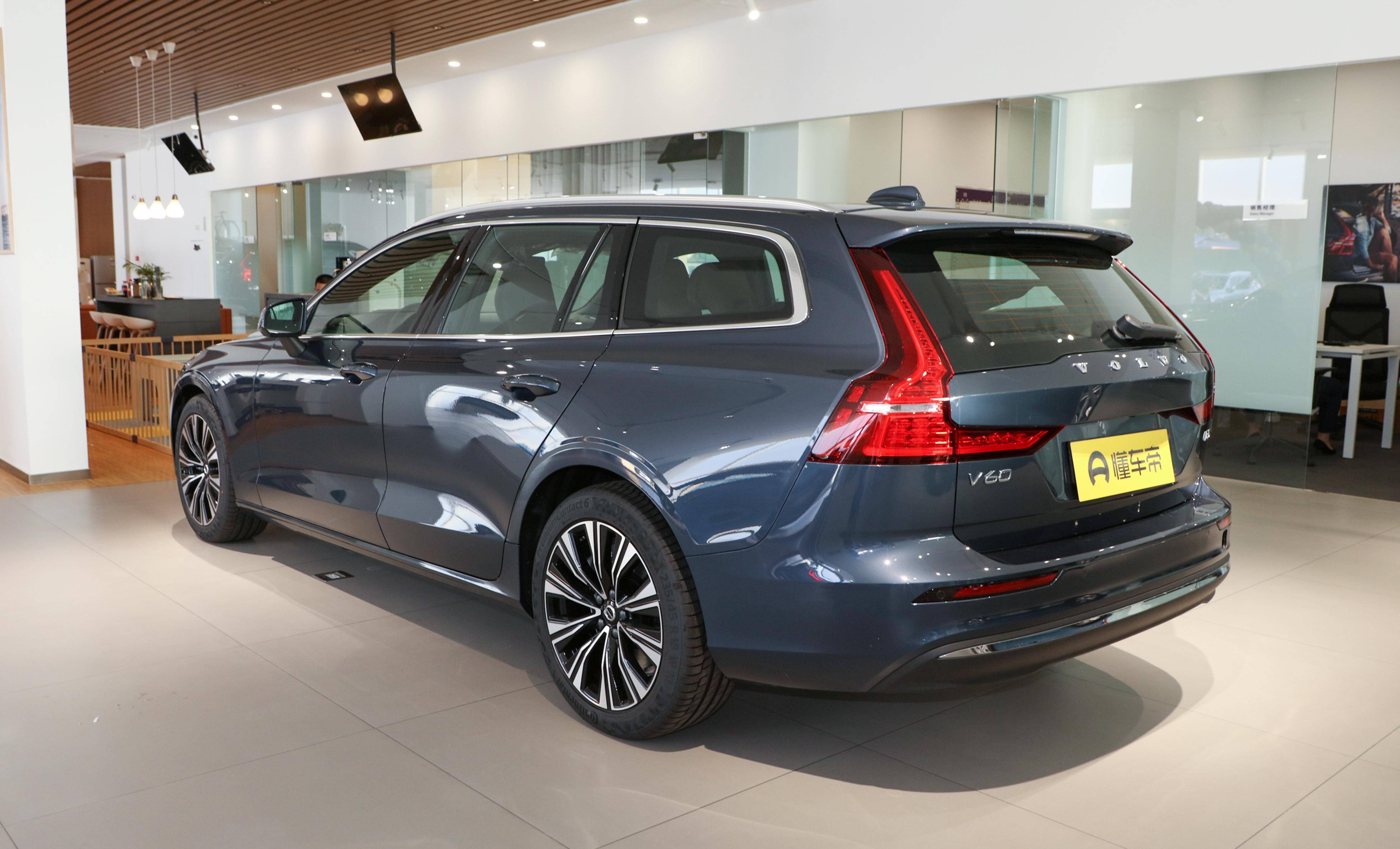 纯进口5座旅行车，配2.0T+8AT，新款沃尔沃V60能否平替理想L7_搜狐汽车_搜狐网