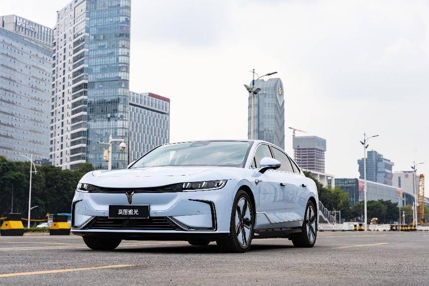 岚图追光和蔚来ET7，谁能真正超越56E？_搜狐汽车_搜狐网