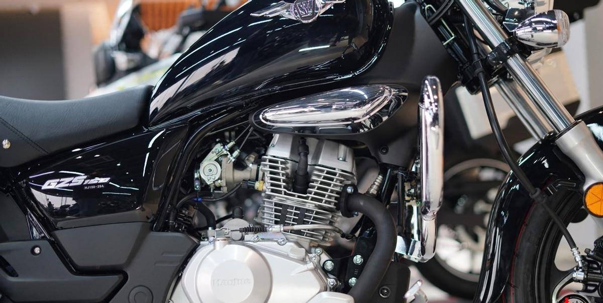 新车｜都市经典复古巡航，豪爵GZS150双通道ABS版，售价14980元_搜狐汽车_搜狐网