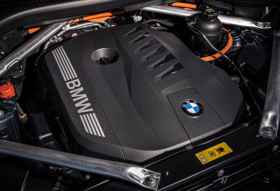 新款宝马X5亮相了，搭载3.0T+48V轻混，造型精致，不久将要国产_搜狐汽车_搜狐网