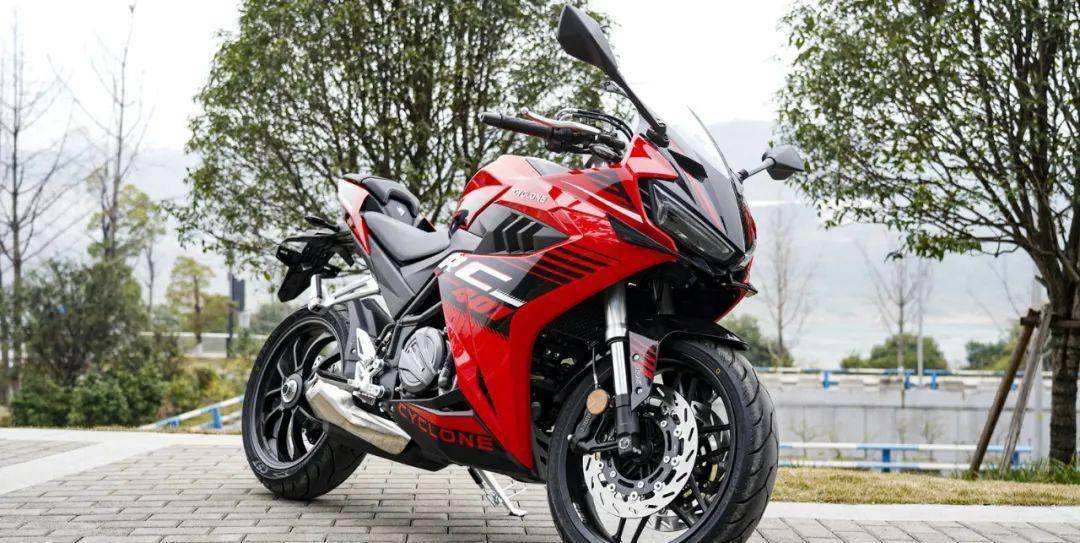 动力线性，电子快排好评——赛科龙RC401赛道版全解析_搜狐汽车_搜狐网