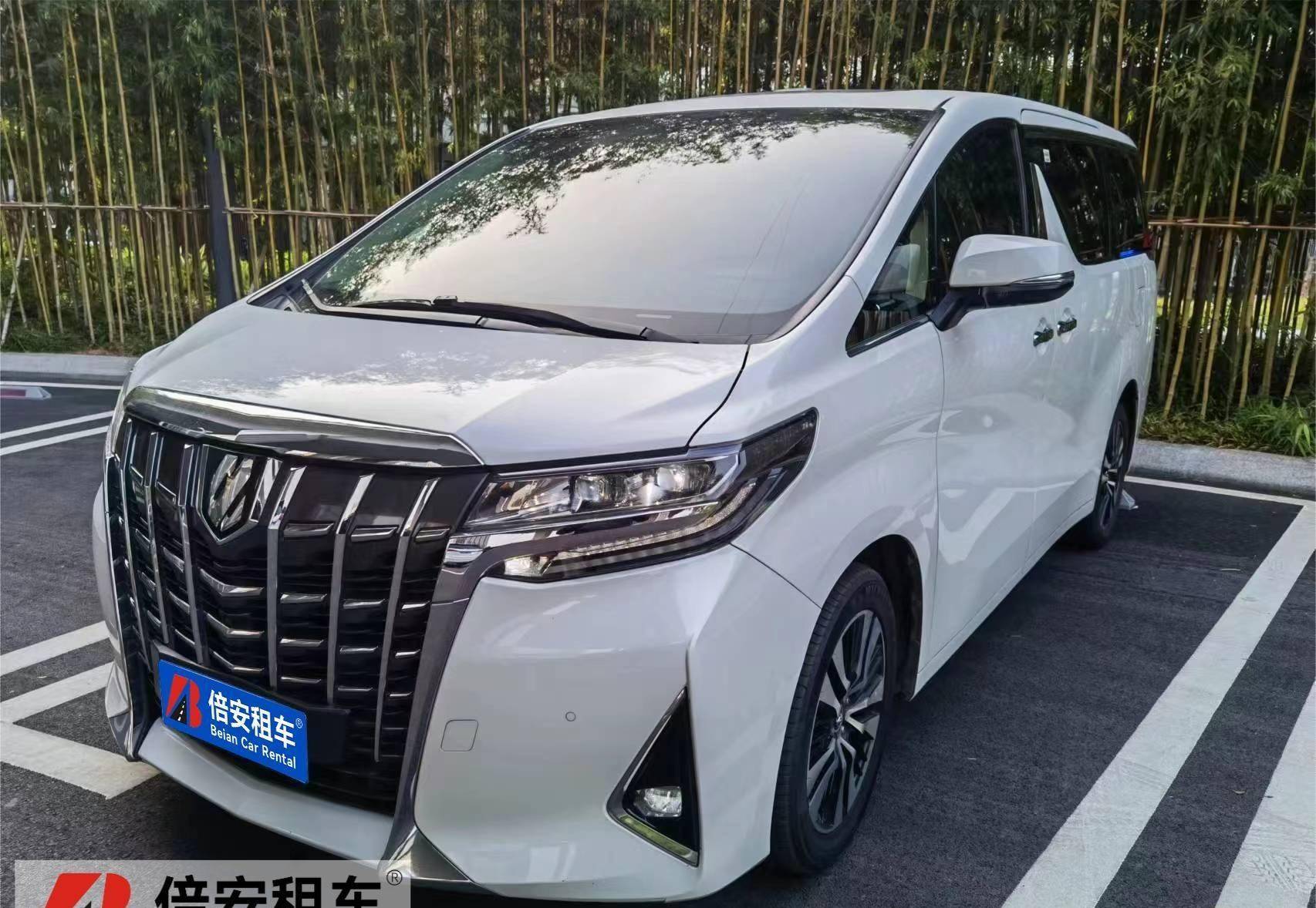 GL8 对阵. 埃尔法：乘坐舒适度居然相差这么大？！_搜狐汽车_搜狐网