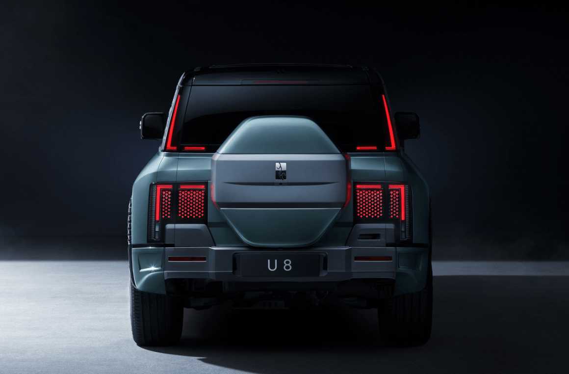 预售价109.8万元 仰望U8开启预售 买卫士还是买它？_搜狐汽车_搜狐网