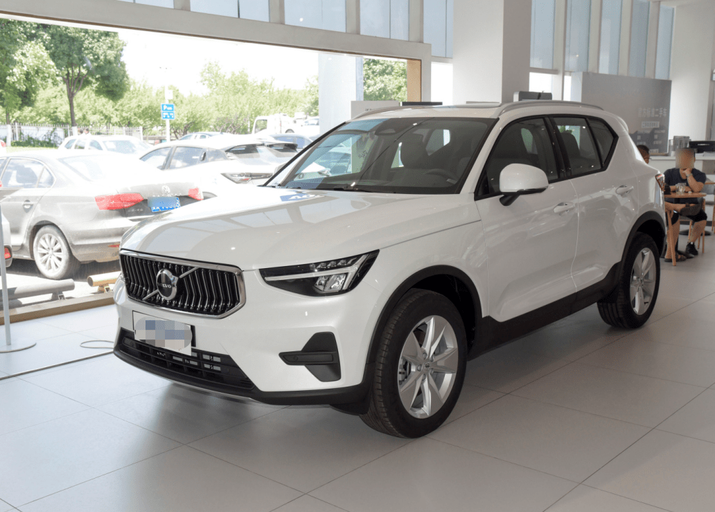 林肯冒险家，沃尔沃XC40对比试驾！谁是你的菜？_搜狐汽车_搜狐网