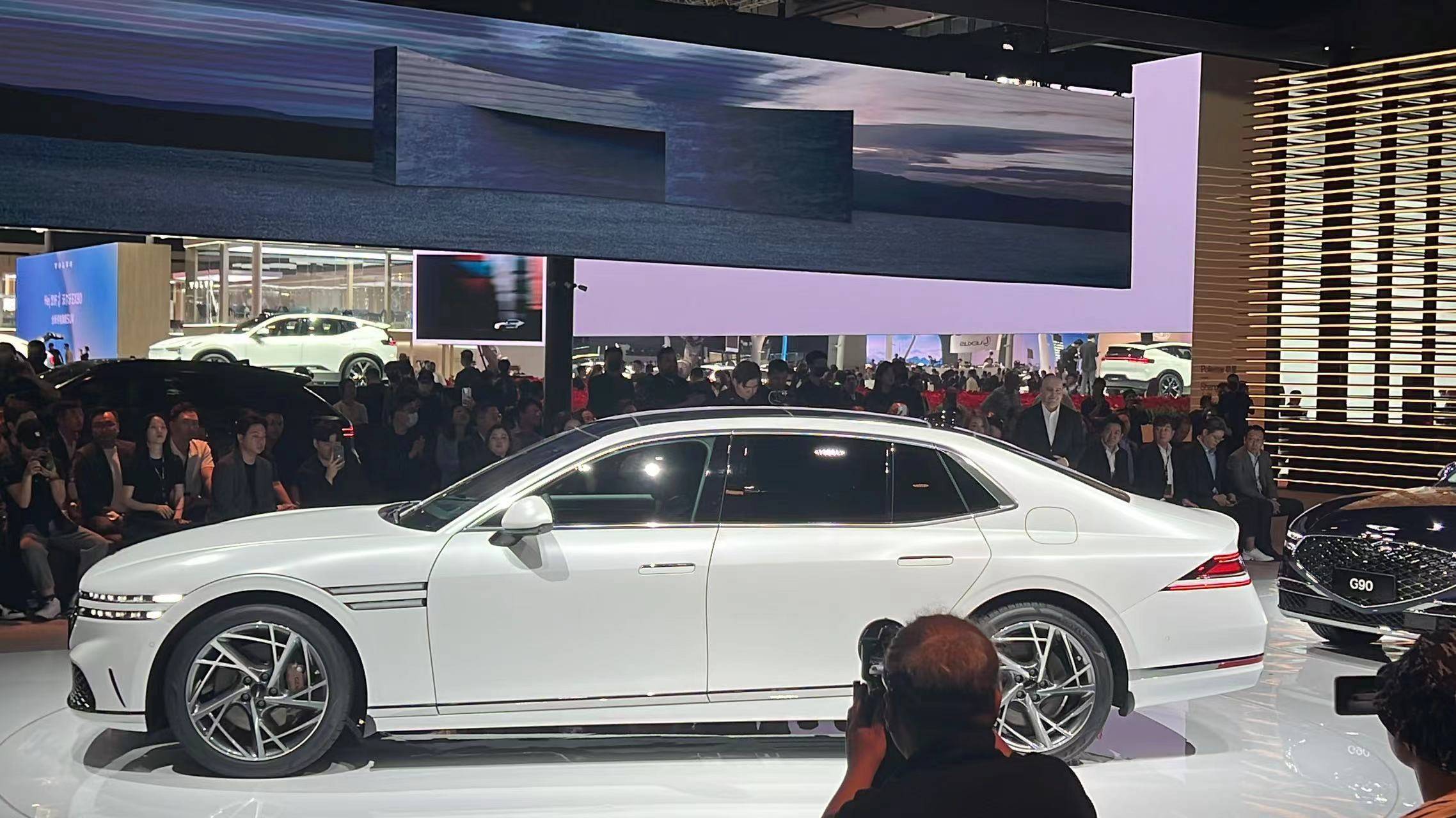 2023上海车展｜预售71.8万元起，捷尼赛思G90亮相_搜狐汽车_搜狐网