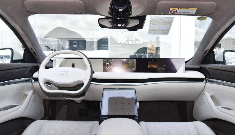 两款豪华中大型轿车PK：凯迪拉克CT6和智己L7，哪款适合你？_搜狐汽车_搜狐网