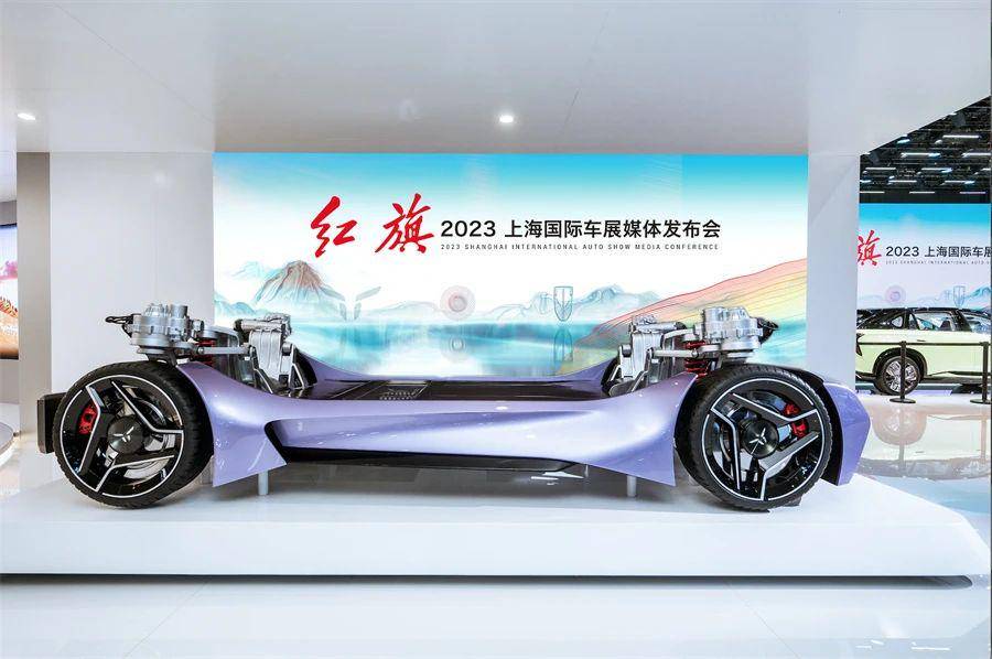红旗明确三大子品牌：“金色葵花”上车L5，纯电轿车E001年内上市_搜狐汽车_搜狐网