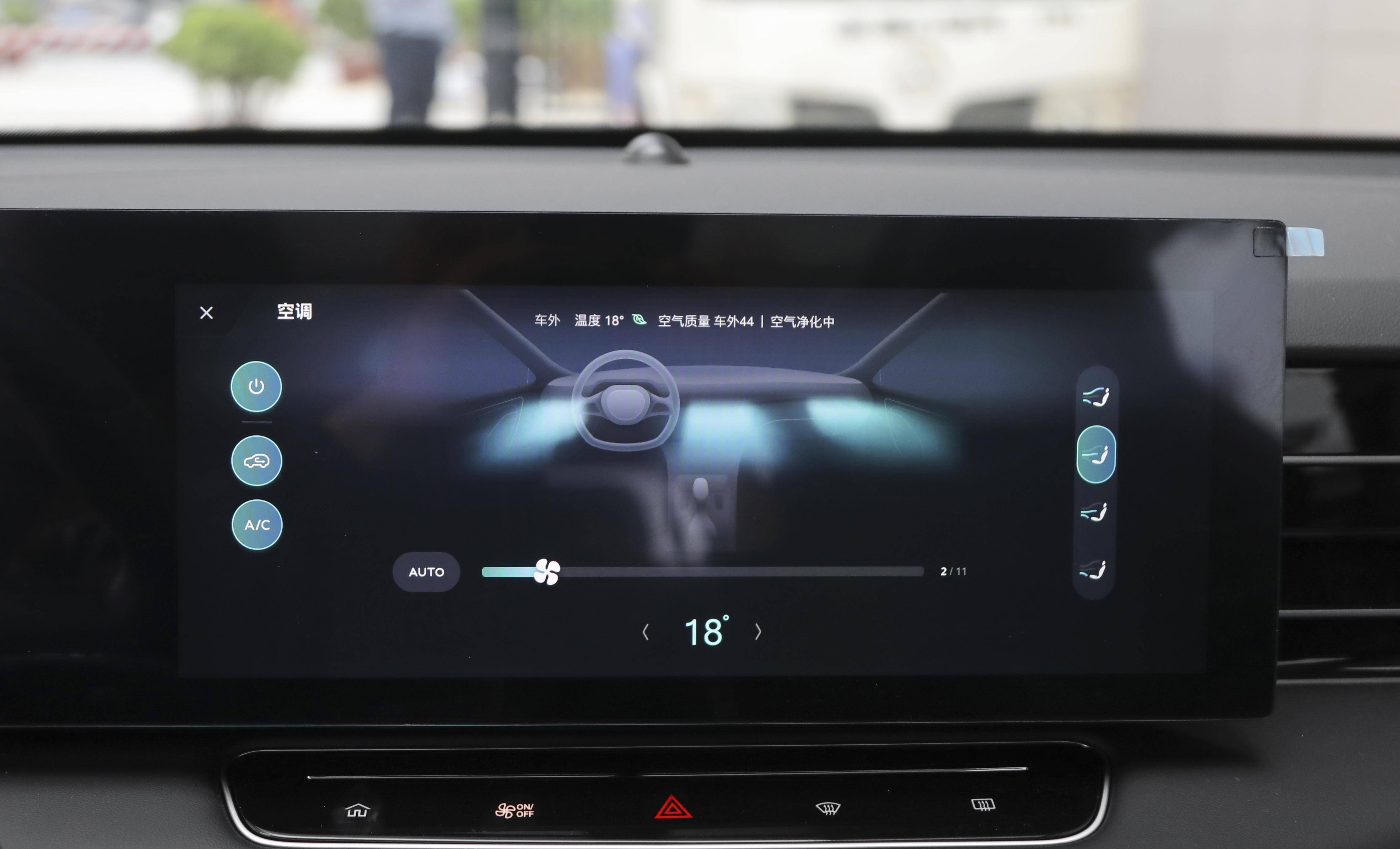 车市内卷严重，这款荣威eRX5售15.89万，综合表现不错！_搜狐汽车_搜狐网