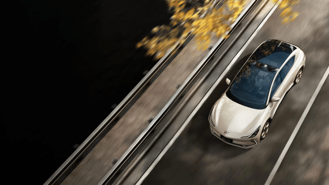 SUV3.0智己有了“撒手锏”_搜狐汽车_搜狐网