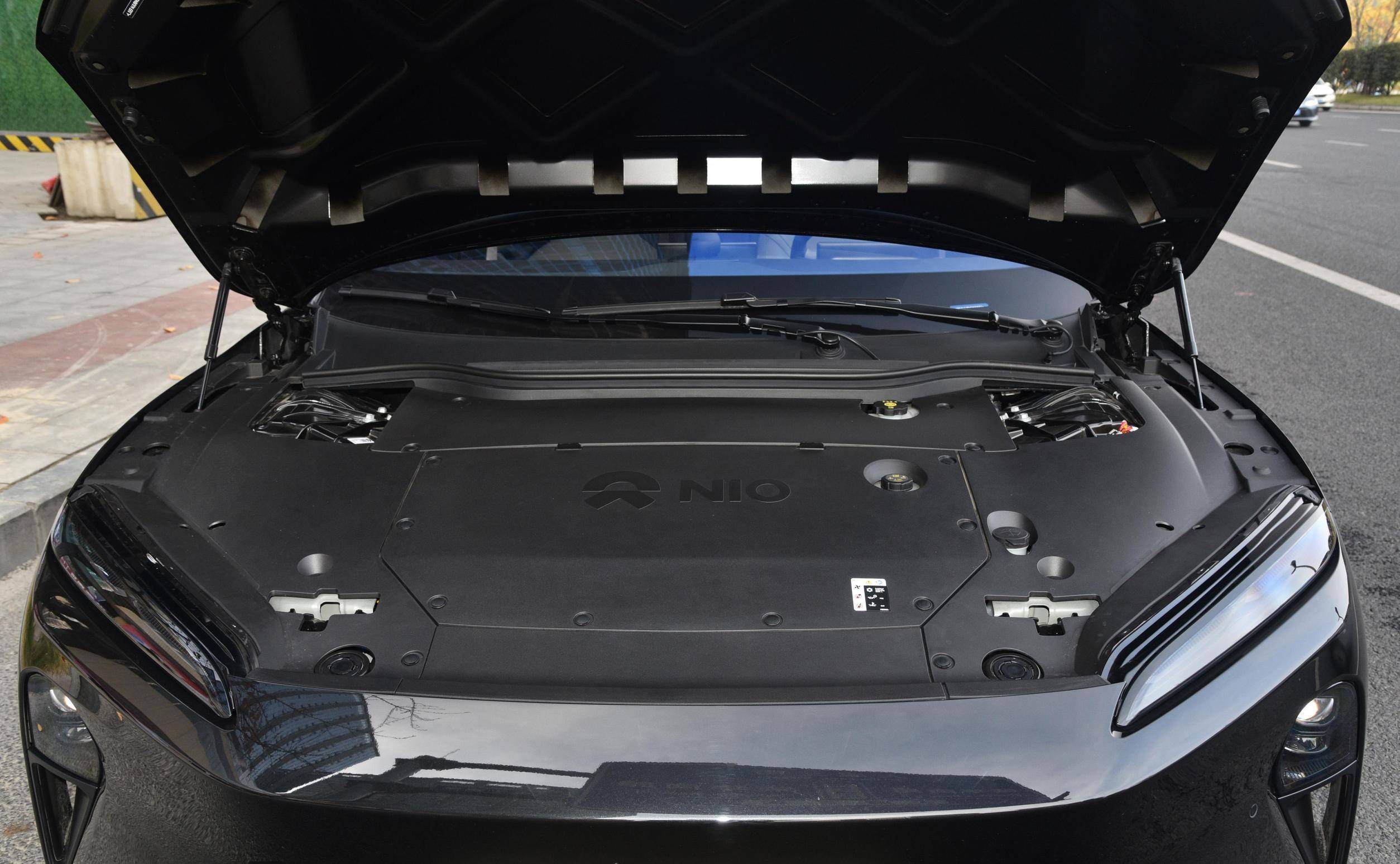 蔚来ET5：售价32.80万起！电动四驱！配490马力！值不值？_搜狐汽车_搜狐网