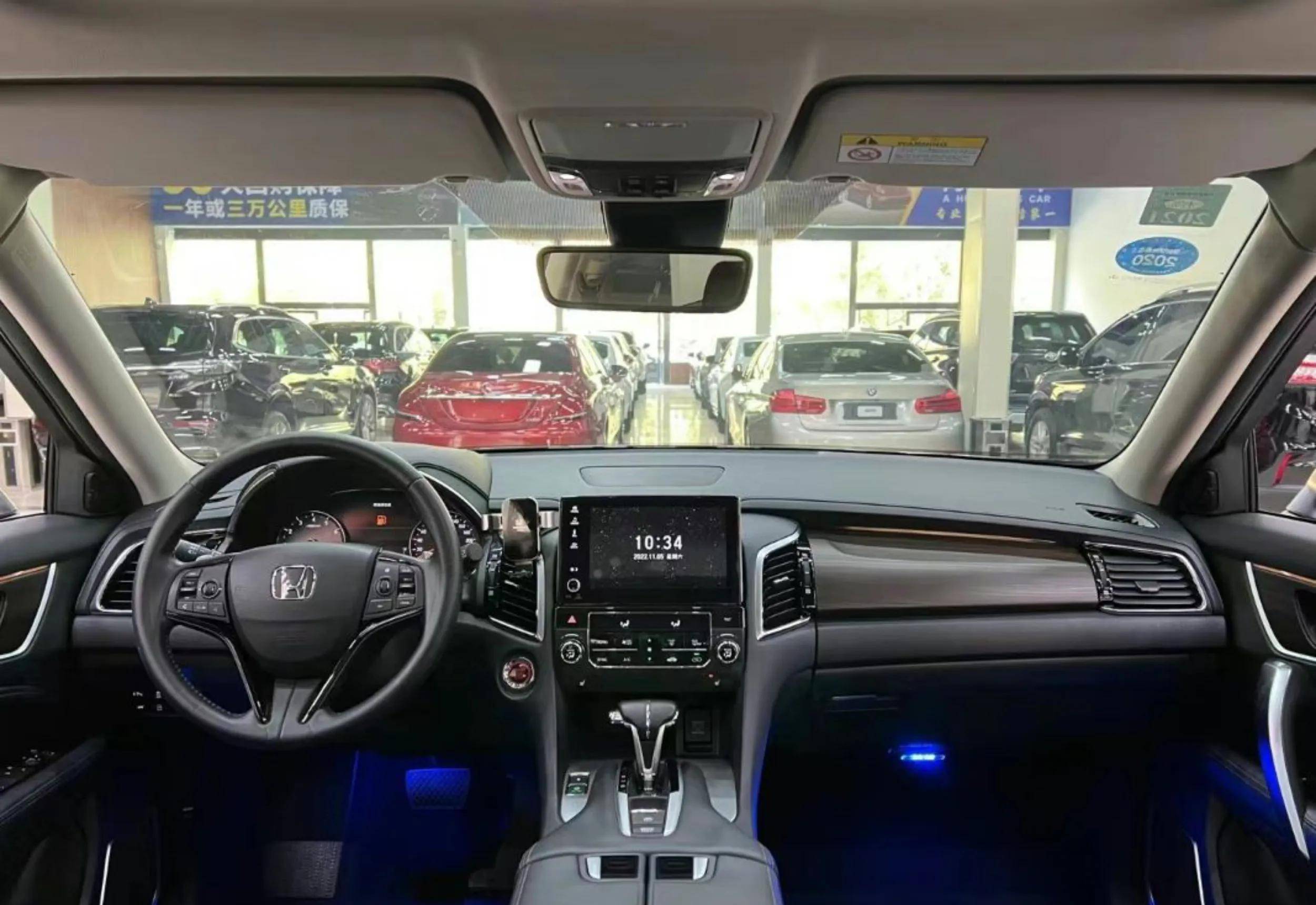 2023中型SUV看看这三款！都是大五座，空间大舒适，高速120km不飘_搜狐汽车_搜狐网