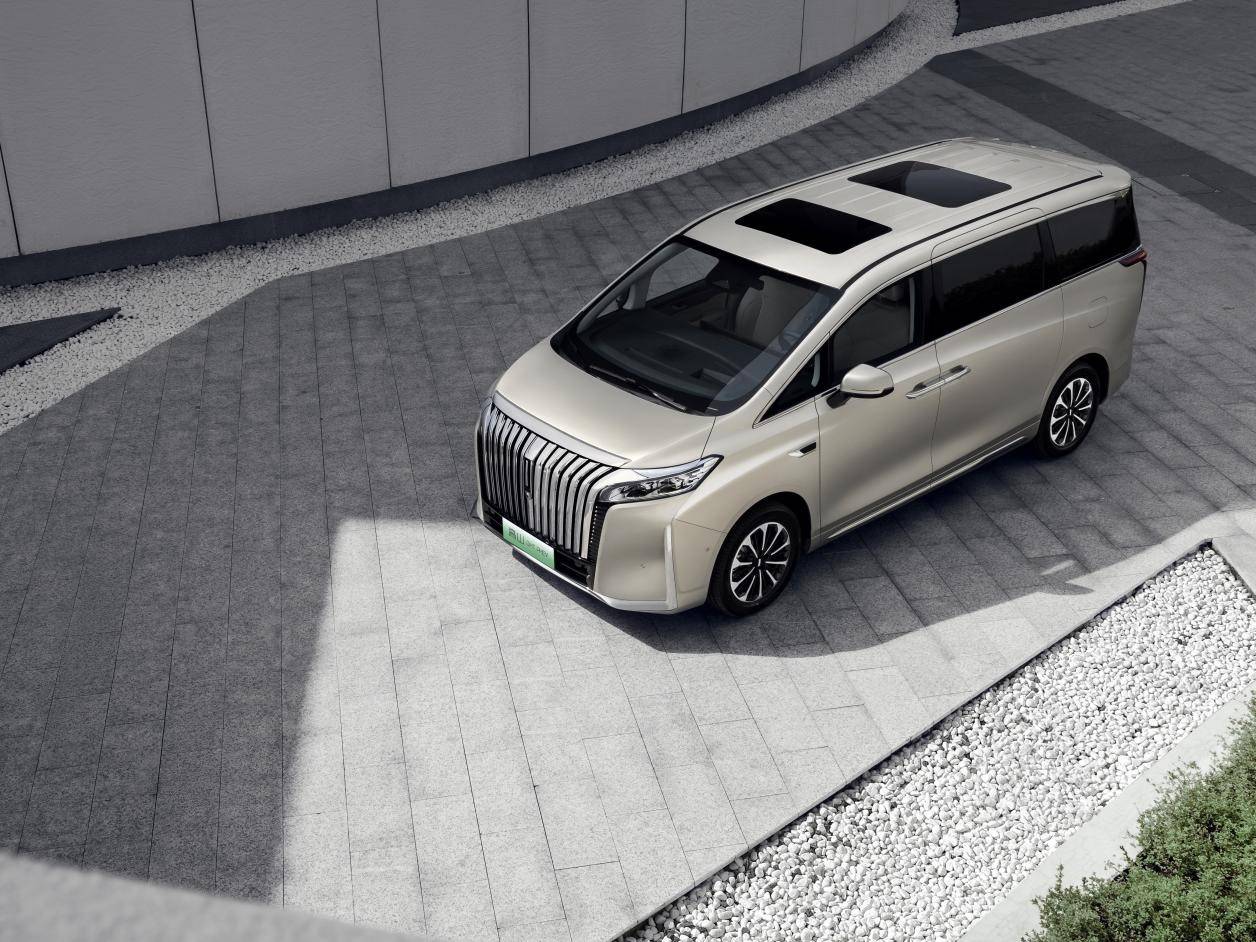 谁与争锋？魏牌高山专属新能源高端MPV平台助力魏牌独领风骚_搜狐汽车_搜狐网