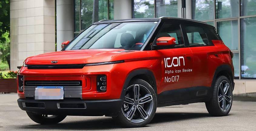 国产“小路虎”来袭，标配四轮独悬，1.5T爆177马力，11.58万_搜狐汽车_搜狐网