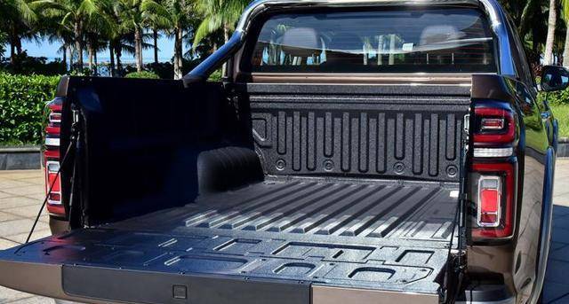 长城再放“大招”！2.0T引擎配采埃孚8AT，11.7万起_搜狐汽车_搜狐网