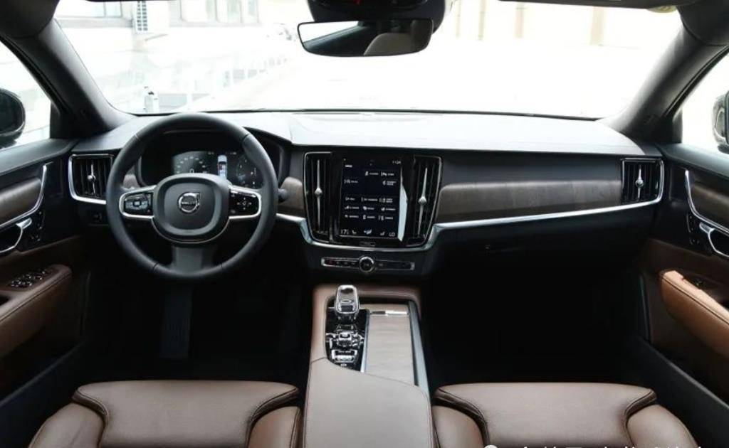 沃尔沃S90和凯迪拉克CT6，孰优孰劣？老司机：实际差别很明显_搜狐汽车_搜狐网