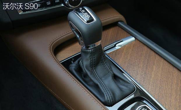 凯迪拉克XTS和沃尔沃S90哪个档次高？车主开出来对比就知道_搜狐汽车_搜狐网