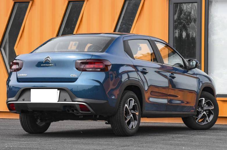 还看别克英朗，2023款雪铁龙C3L上市了，油耗4.8L，8.49万起_搜狐汽车_搜狐网