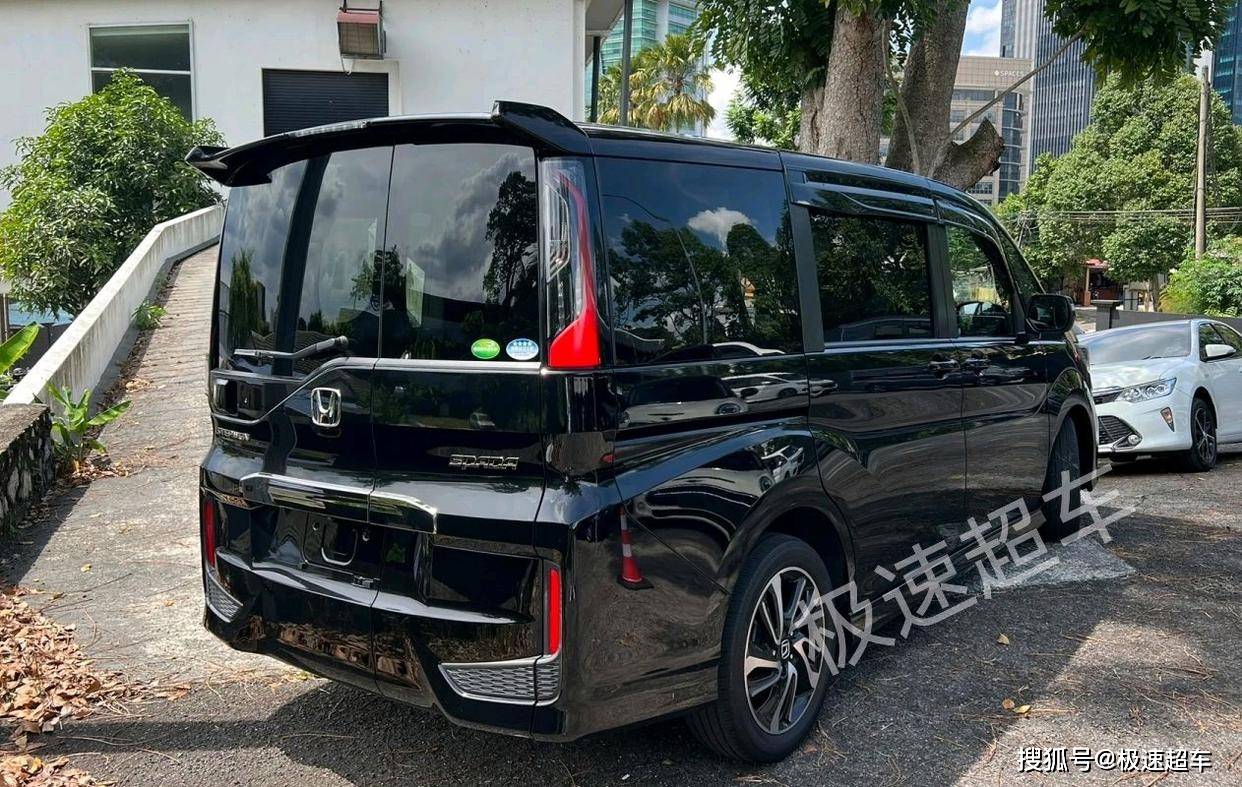 本田“小艾力绅”亮相，取名STEPWGN，1.5T引擎+7座，相当实用_搜狐汽车_搜狐网
