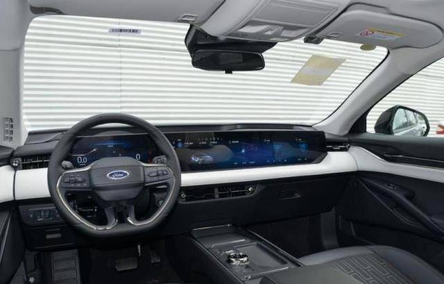 别总盯着雪铁龙C6！1.5T蒙迪欧来袭，尺寸不变，190ps或成黑马？_搜狐汽车_搜狐网