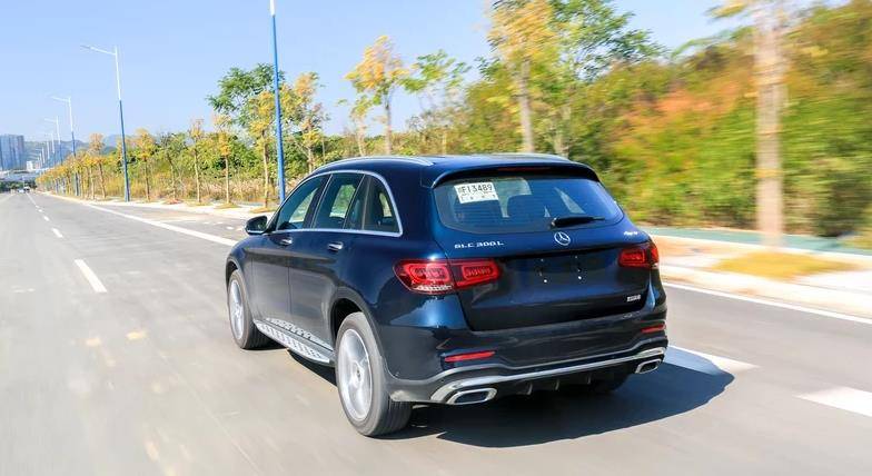 41万提了辆奔驰GLC，开了5个月后，车主说出这几个缺点_搜狐汽车_搜狐网