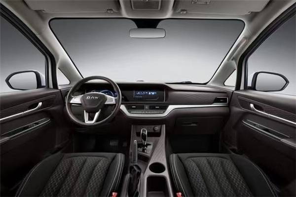 菱智M5EV对比北汽制造王牌M7EV，谁才是新能源MPV“卷王”_搜狐汽车_搜狐网