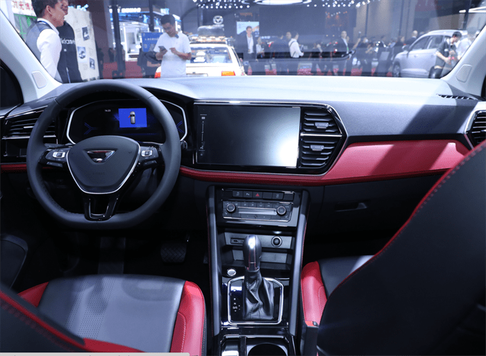 南北大众厮杀，怎么选？2023款新捷达VS5正面对比上汽大众途铠_搜狐汽车_搜狐网