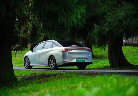 靠实力圈粉，2023款AION S Plus更值得年轻人选择_搜狐汽车_搜狐网