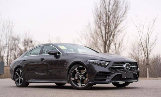 71万喜提奥迪A7，2个月后再开奔驰CLS，车主：开完差距很明显！_搜狐汽车_搜狐网