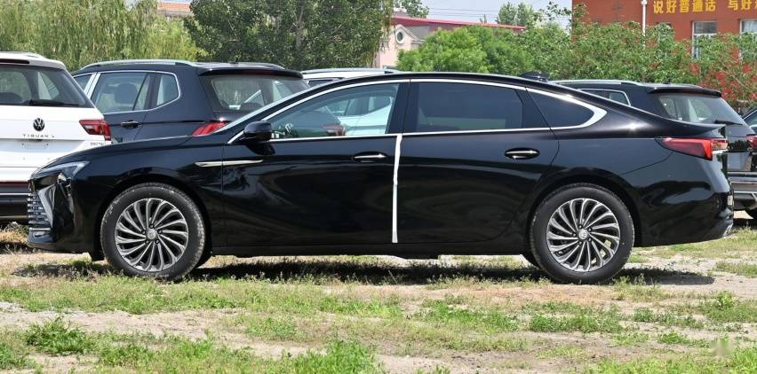 正式上市，官降价4万！内饰不输56E，原30档次，现跌至17万_搜狐汽车_搜狐网