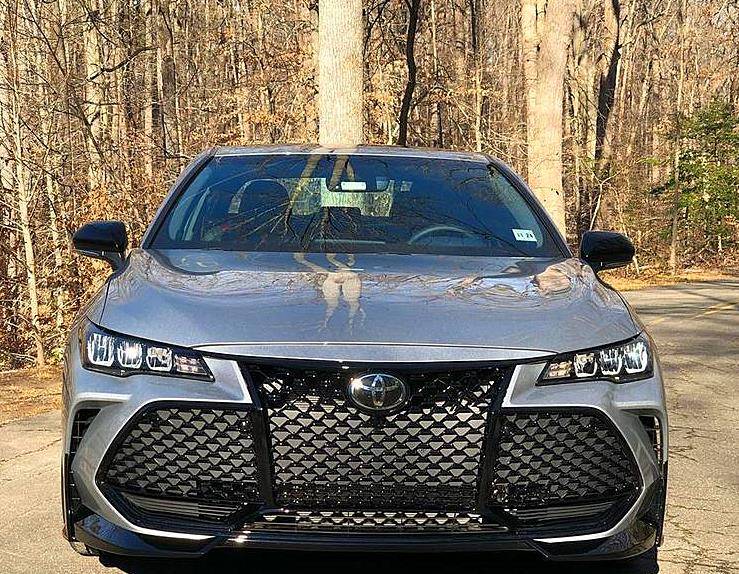 丰田又添“大怪兽”！比日产天籁酷炫，搭3.5LV6引擎，5.9秒破百_搜狐汽车_搜狐网