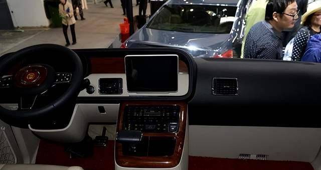 对标考斯特！红旗新车QM7曝光，最高23座＋3.0T，定多少合适？_搜狐汽车_搜狐网