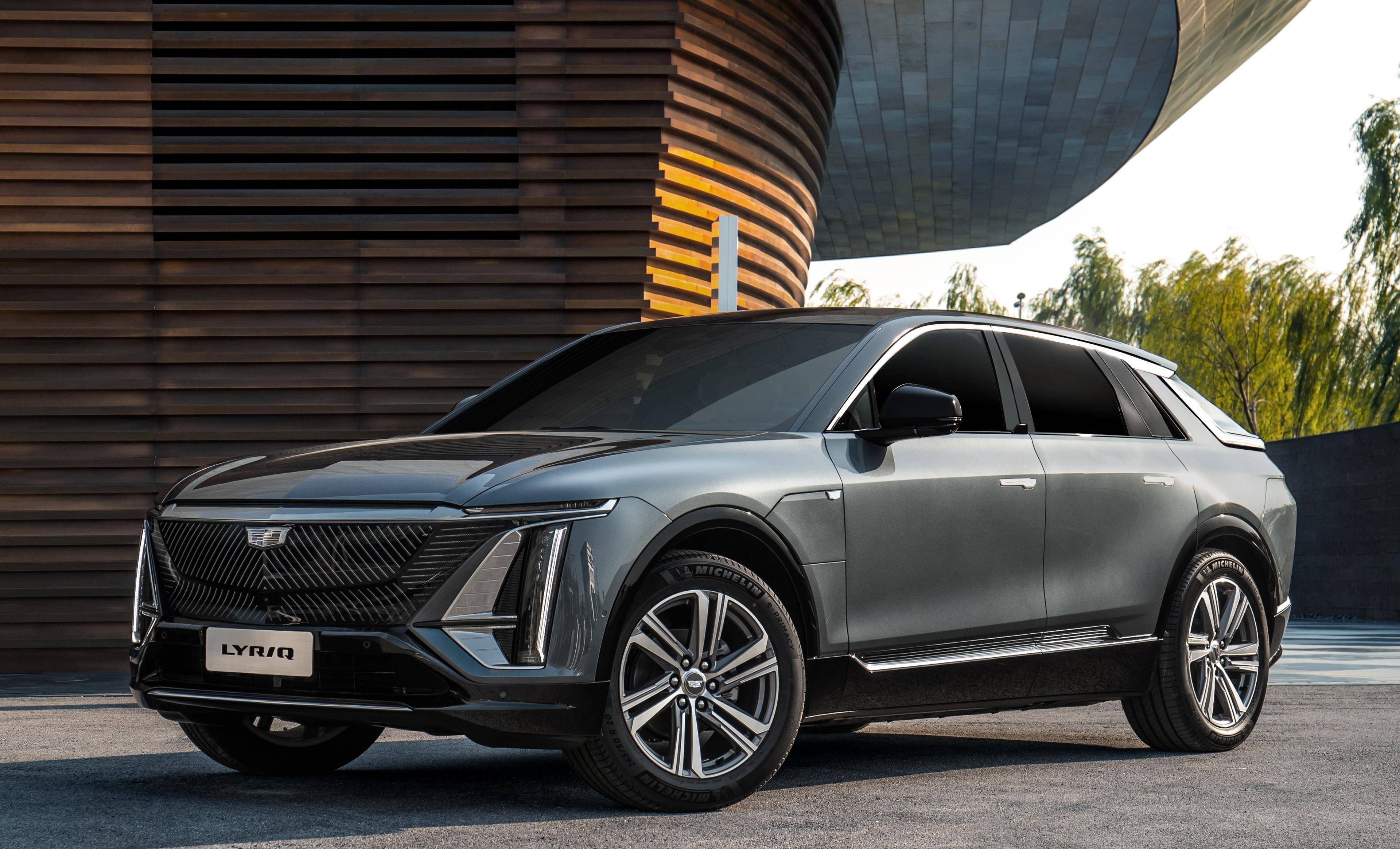 豪华纯电SUV同台竞技，蔚来ES8对比凯迪拉克锐歌_搜狐汽车_搜狐网