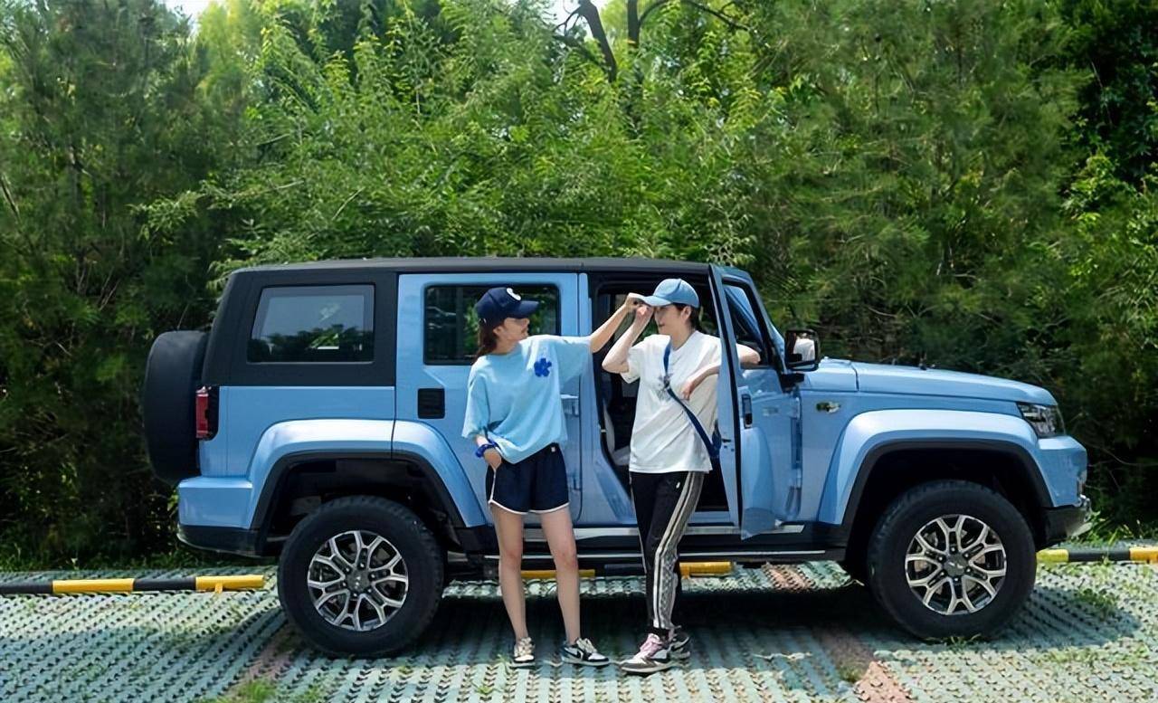 “国产牧马人”来了！全系标配2.0T+8AT，配多层隔音，15.98万起_搜狐汽车_搜狐网