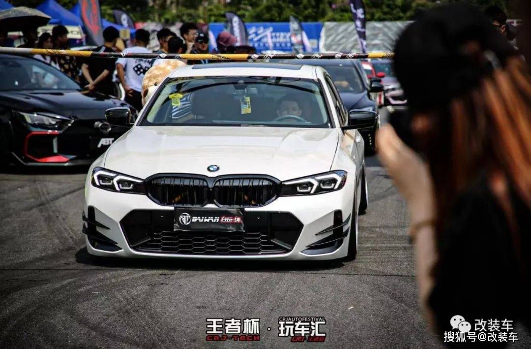 素雅姿态风的宝马325Li，优雅的姿态无需过多修饰_搜狐汽车_搜狐网