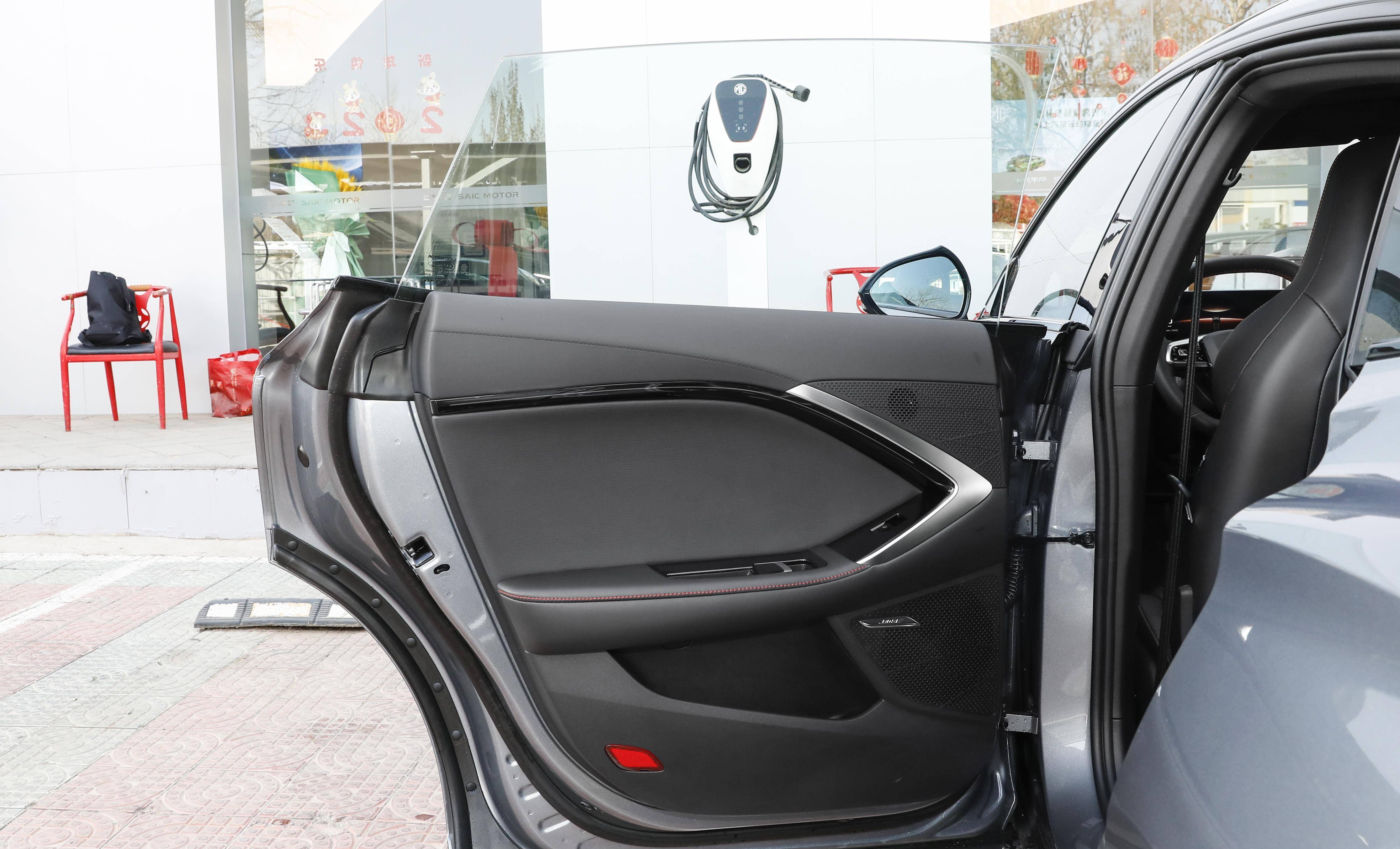 20万以下中型轿车，名爵MG7和标致508L怎么选？_搜狐汽车_搜狐网