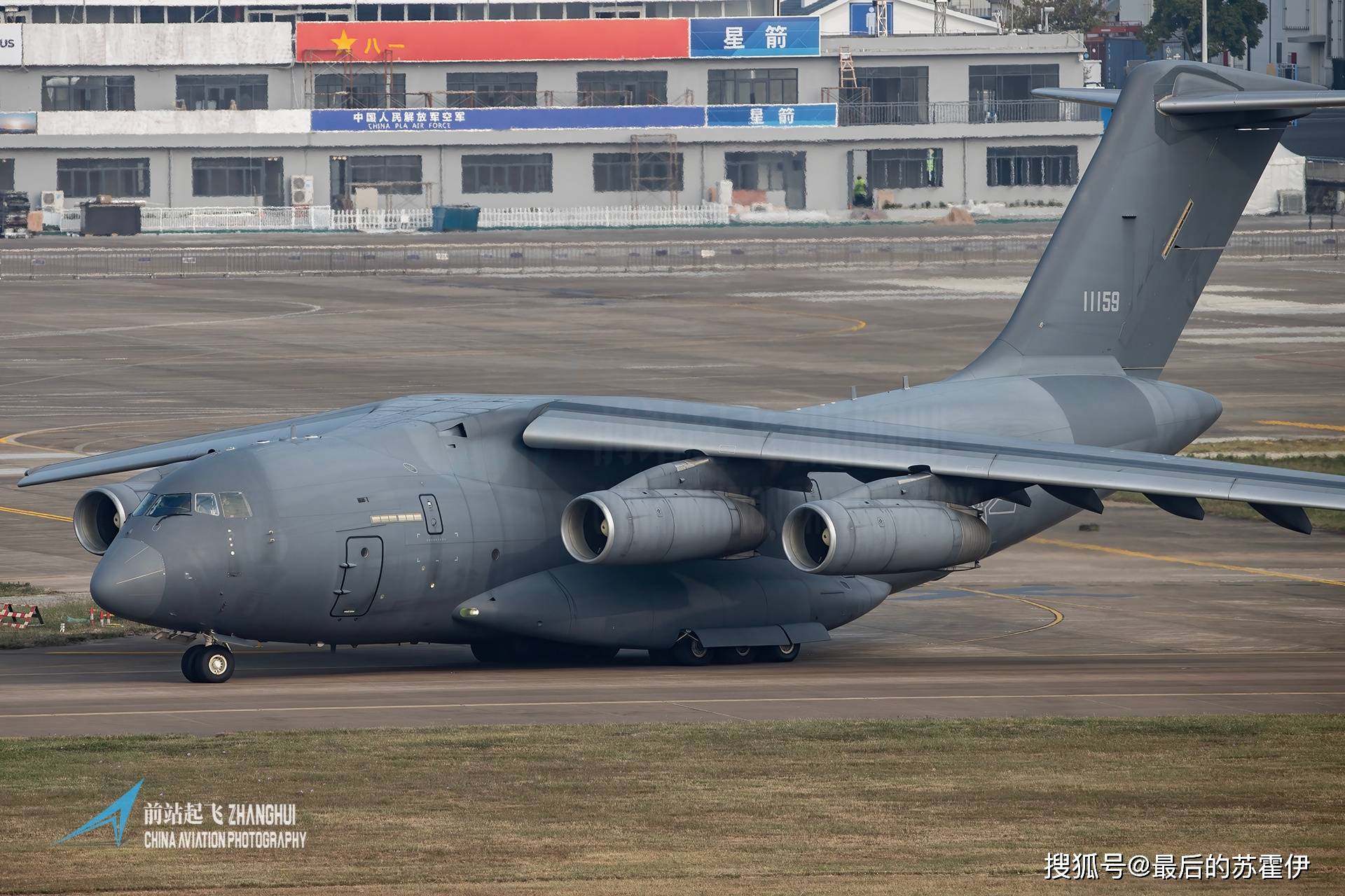 国产客机油漆脱落？ARJ21垂尾迎风面掉漆，波音和空客：少见多怪_飞机_问题_前缘