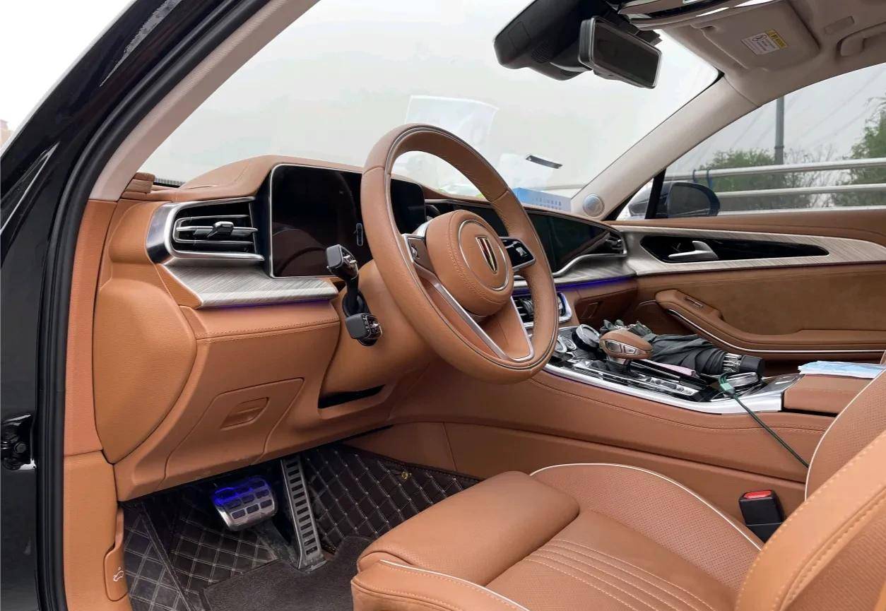 红旗H9直降5.8万，超5米1长，气场强大，老款HS5降4.5万值得买吗_搜狐汽车_搜狐网