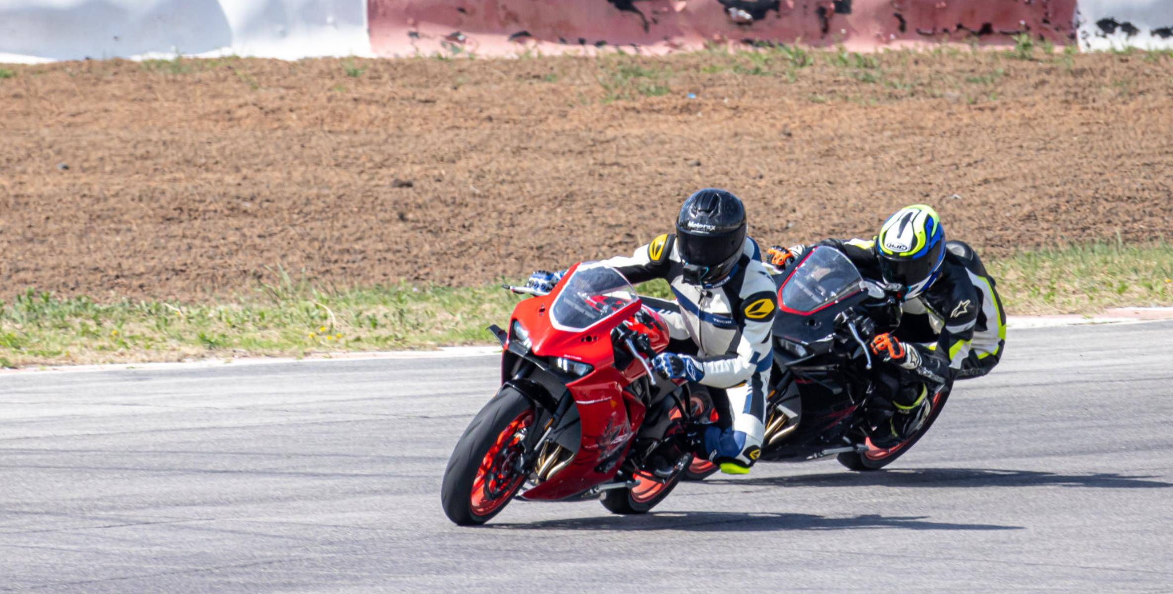 摩博会实拍35800元起！凯越450RR 国产四缸仿赛车上市！_搜狐汽车_搜狐网