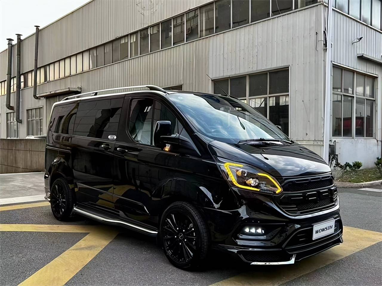 福特黑武士，定制豪华MPV，年轻人的首选_搜狐汽车_搜狐网