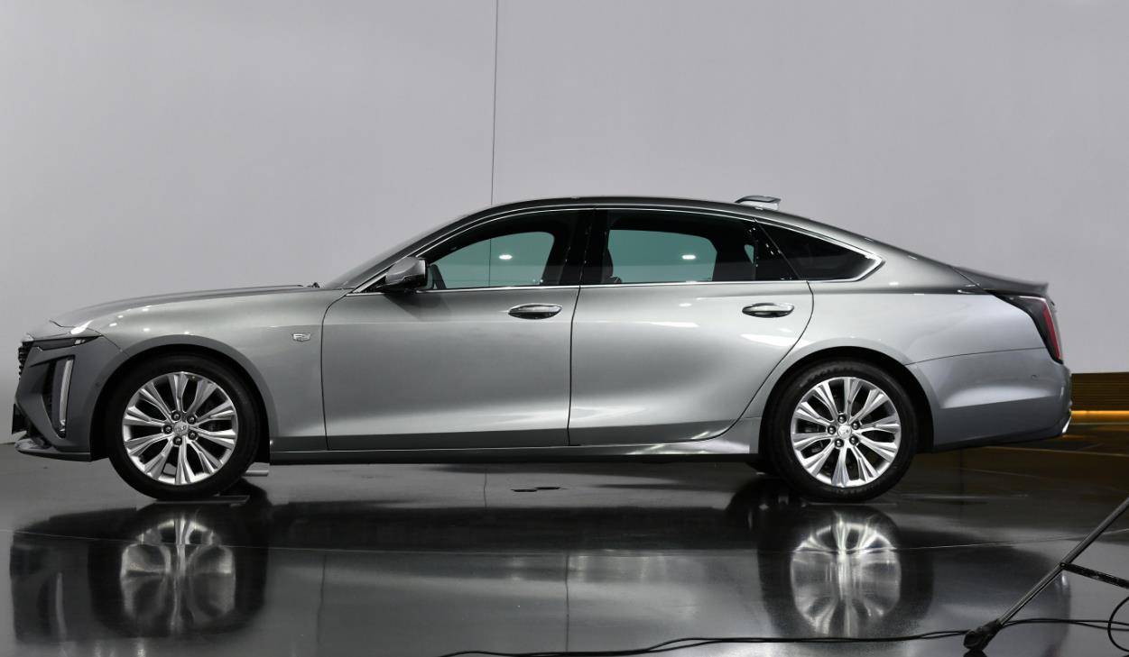 售价35.97万元起，2023款凯迪拉克CT6上市，竞争奥迪A6L_搜狐汽车_搜狐网