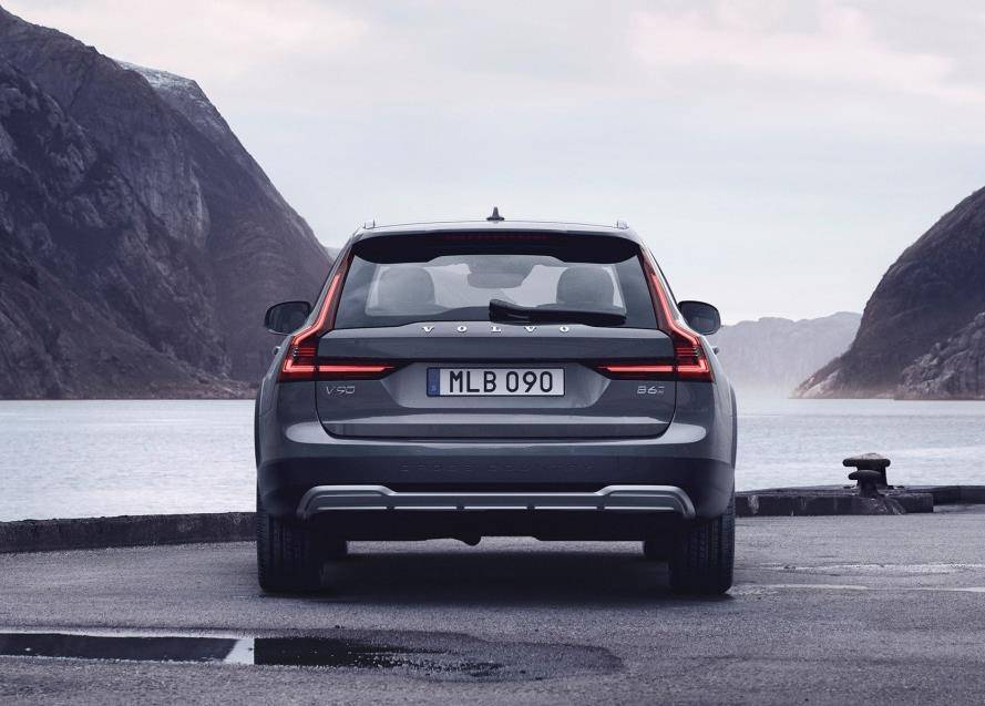 沃尔沃V90的逆袭！长近5米，254马力＋四驱8AT，比奥迪A6优秀_搜狐汽车_搜狐网