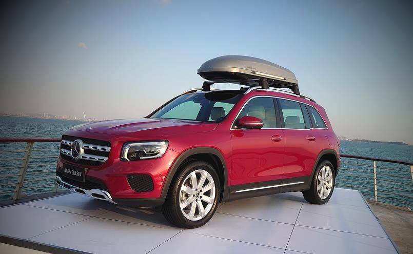 硬塞进7个座椅？奔驰“伪壮汉”上市，30多万配1.3T_搜狐汽车_搜狐网