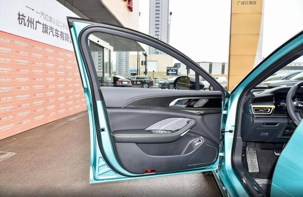 国产轿跑气势超群，动力超宝马325Li，开着值20多万吗？_搜狐汽车_搜狐网