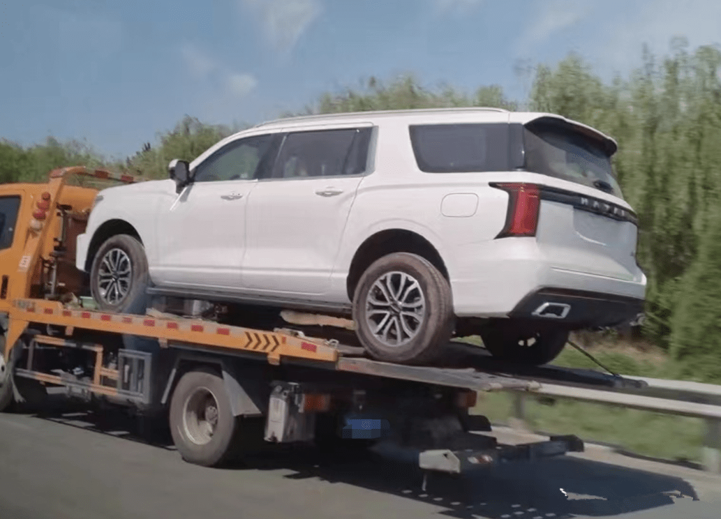 全新哈弗H5最新实车图曝光，霸气造型科技内饰，车长超5米_搜狐汽车_搜狐网