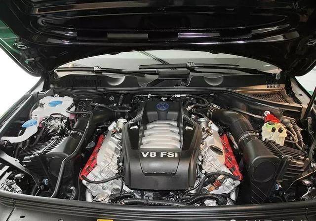 老款“途锐4.2 V8”赏析，网友：再过10年也依旧经典！_搜狐汽车_搜狐网